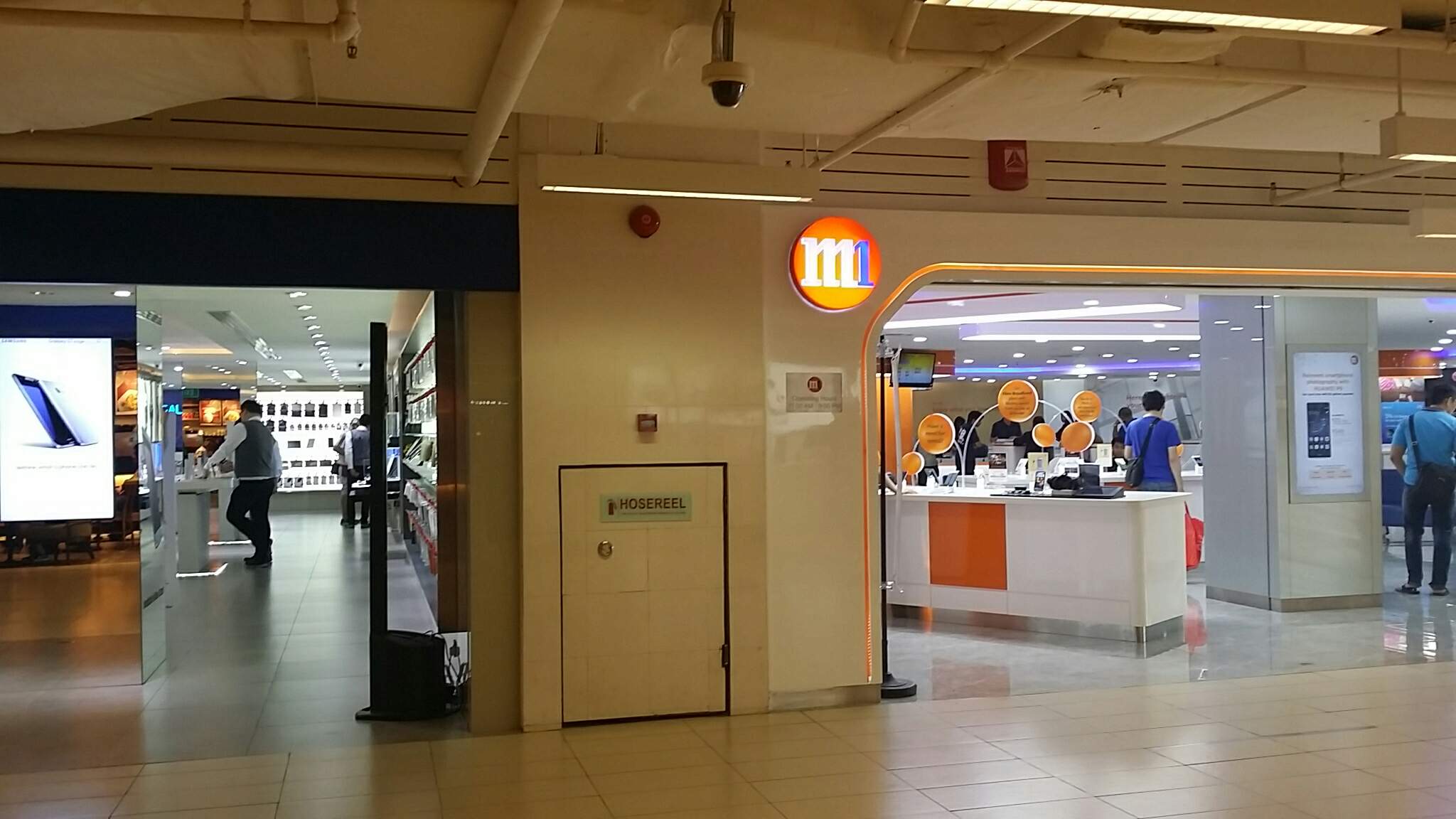 Singapore Service - Electronics Shop - M1(Paragon) | Nestia