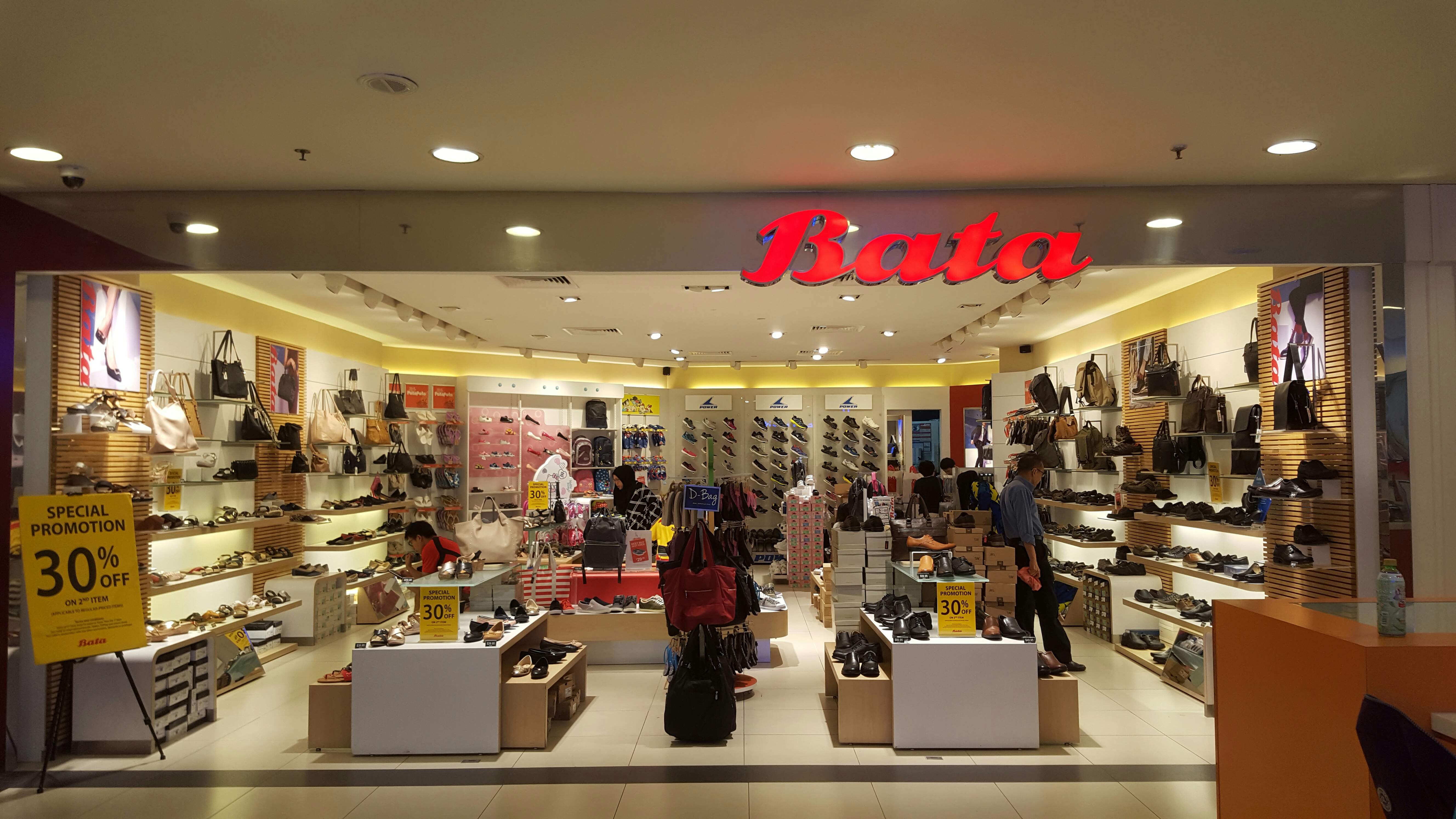Singapore Service - Clothing - Bata(Hougang Mall) | Nestia