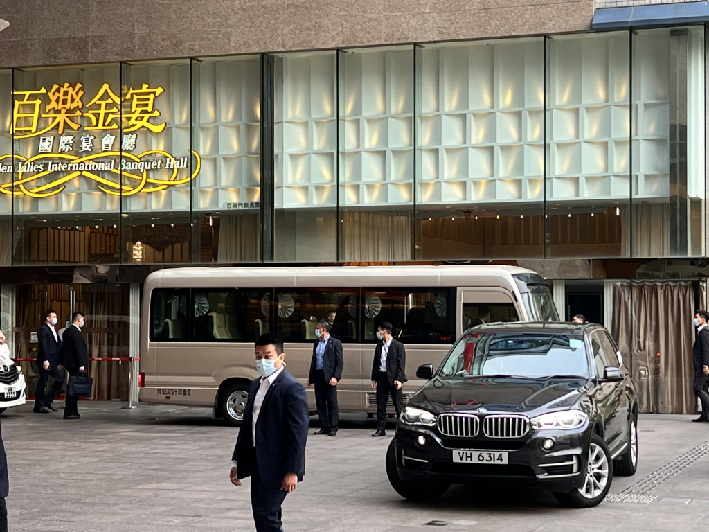 夏宝龙访港｜饮早茶后到深水埗康健中心 赴外交部驻港公署用午膳 Nestia 