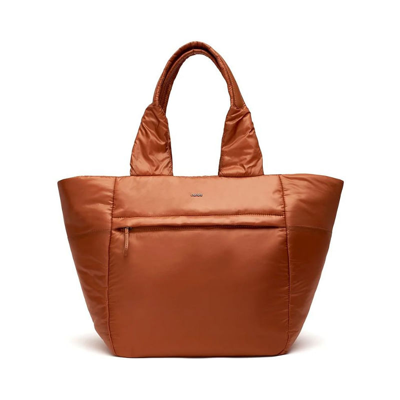 The 12 Best Nylon Tote Bags Combining Form With Function | Nestia