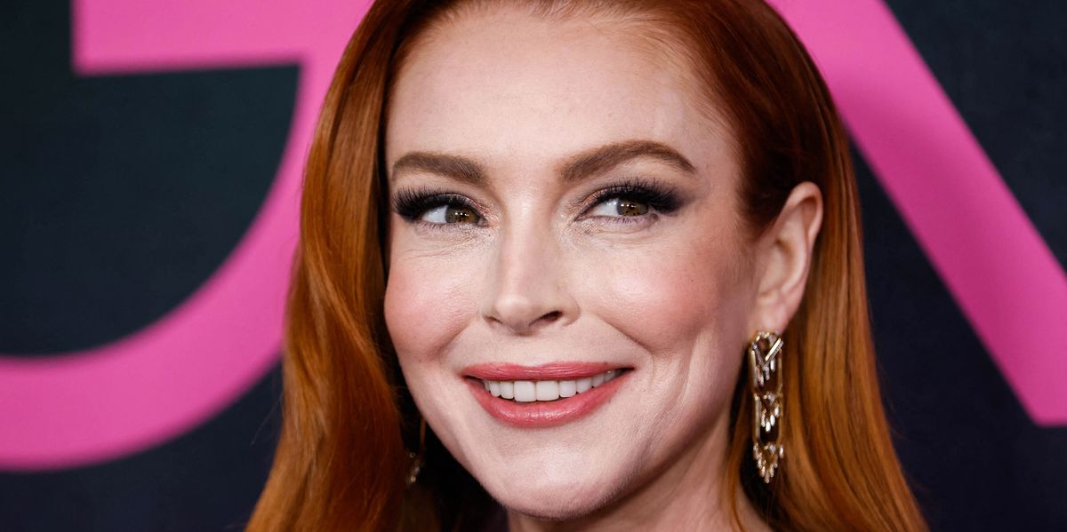 Lindsay lohan reveals which 2 'mean girls' stars are still part of her ...
