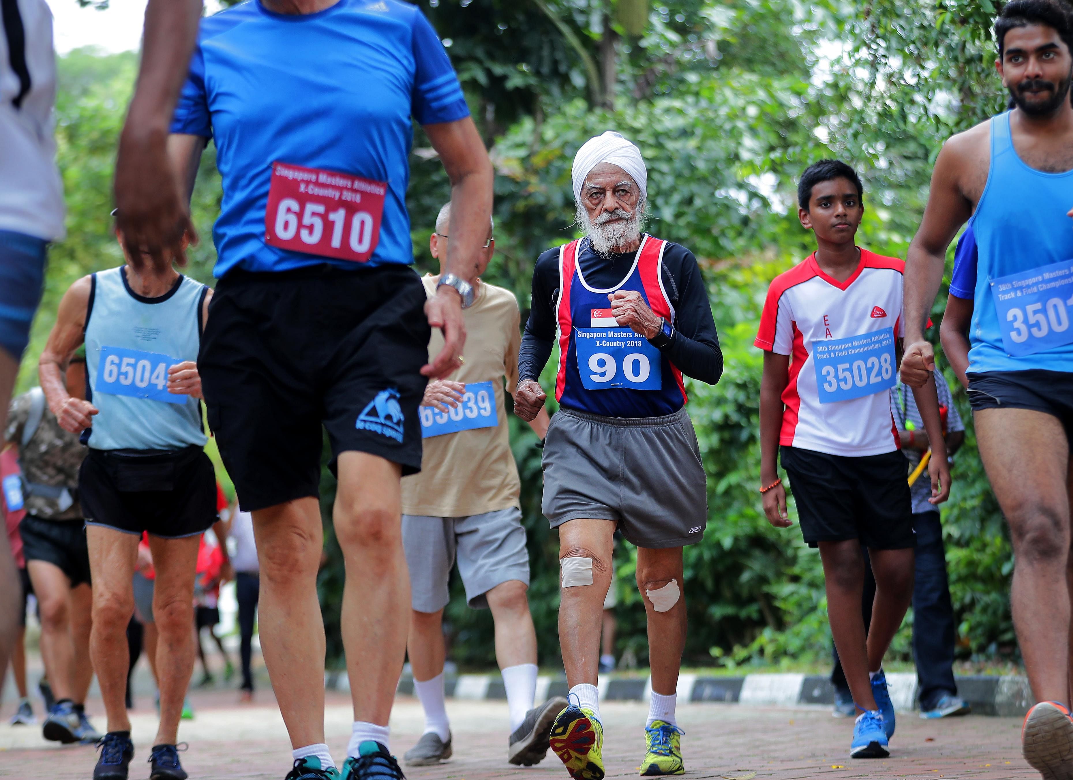90多岁仍在打高球 我国最年长奥运选手阿吉星逝世 | Nestia
