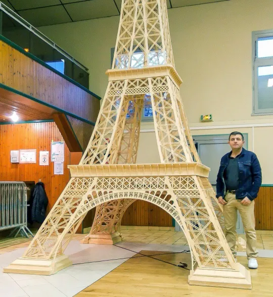 Man who spent eight years building 23ft matchstick Eiffel Tower finally ...