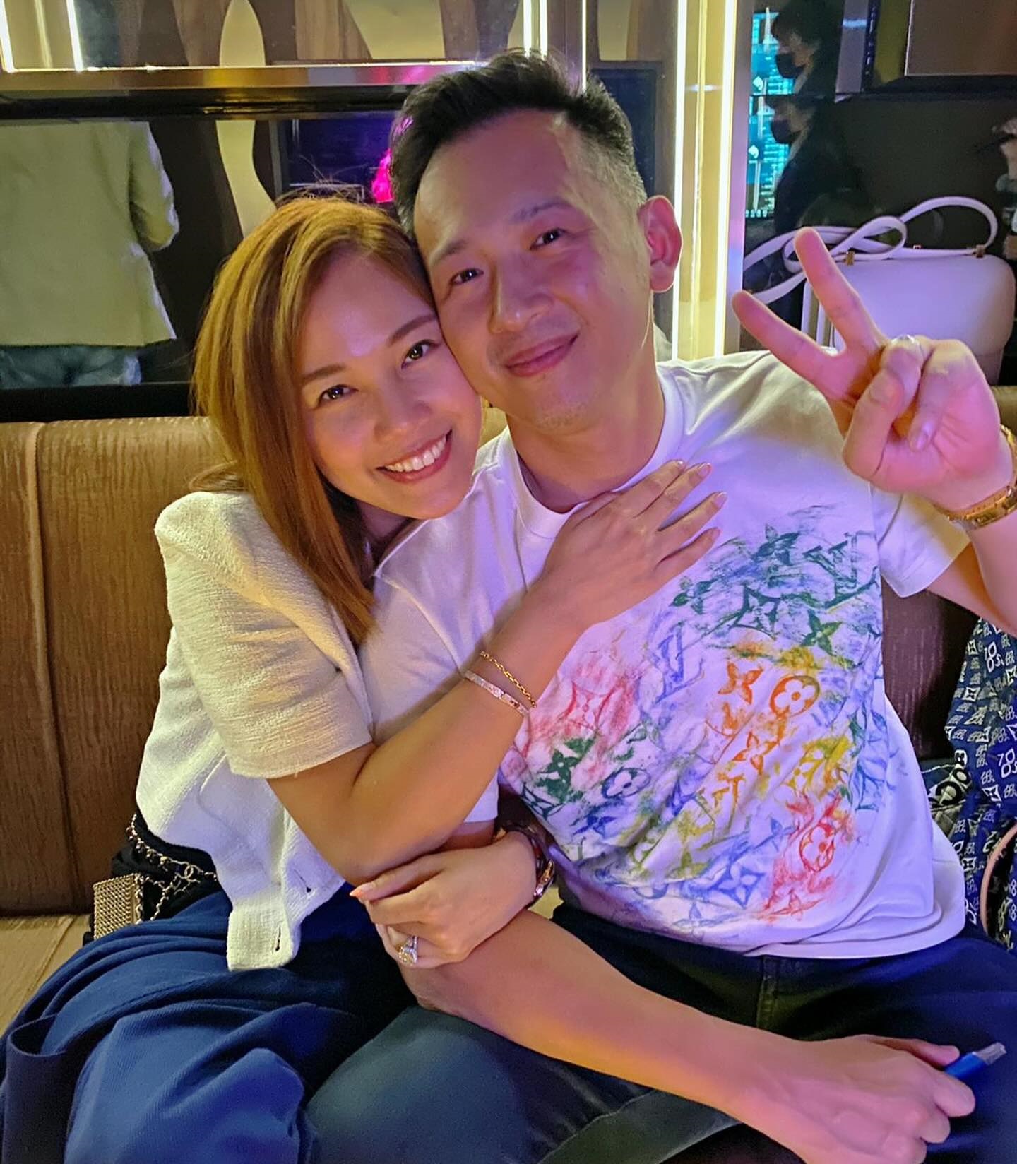 前TVB小花嫁大马富商 狂炫富开战网友 | Nestia