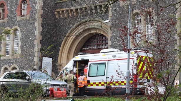 Major update after HMP Lewes prisoners and staff fall seriously ill ...