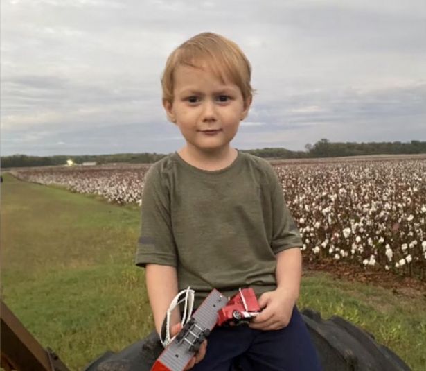 Man drowns girlfriend's son, 5, in toilet on his birthday and hides ...