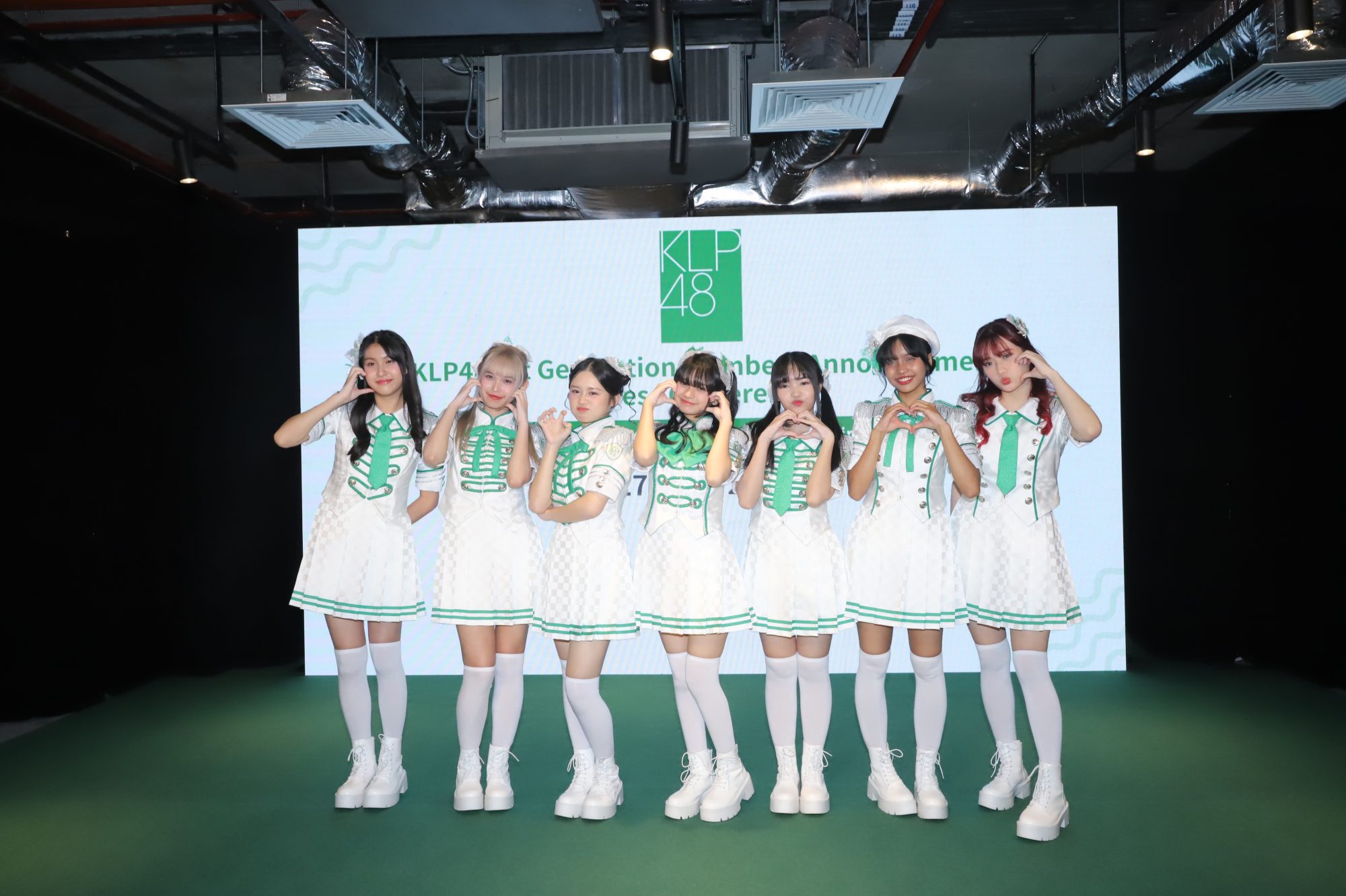 AKB48 大马姐妹团 KLP48 公布第一代13位成员 ！最小年龄成员15岁 | Nestia